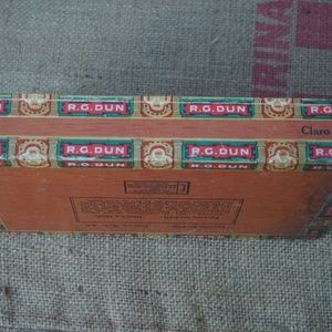R.G. DUN | Accents | Rare Vintage 935 Rg Dun Wood Cigar Box | Poshmark